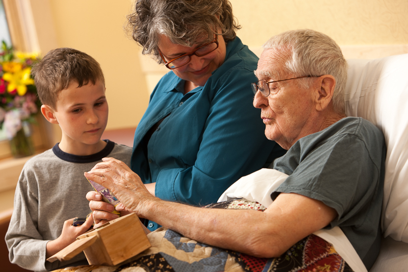 Visiting a Loved One at Hospice House - Hospice of Spokane